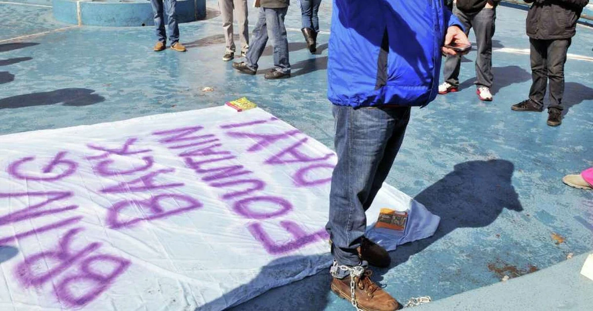 Chris Schewe - The Journey Of A YouTube Sensation