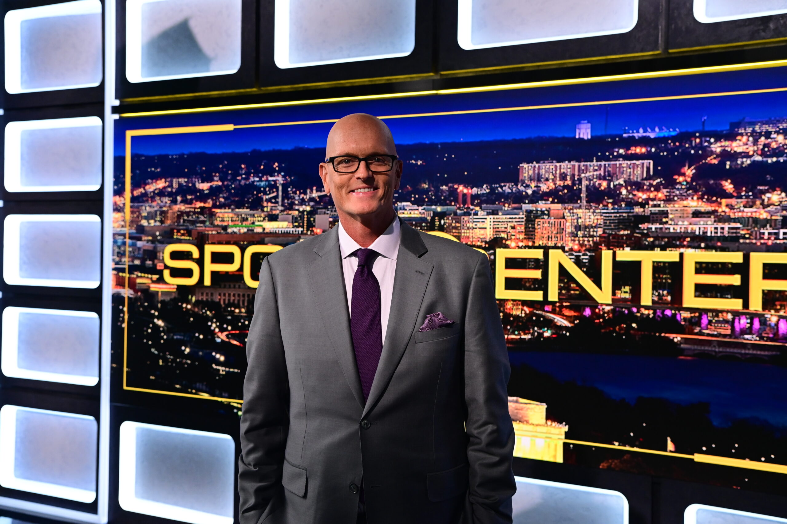 Scott Van Pelt - ESPN, SVPod, SportsCenter Journalist